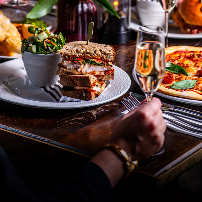 The White Swan Country Pub & Restaurant in Birmingham West Midlands